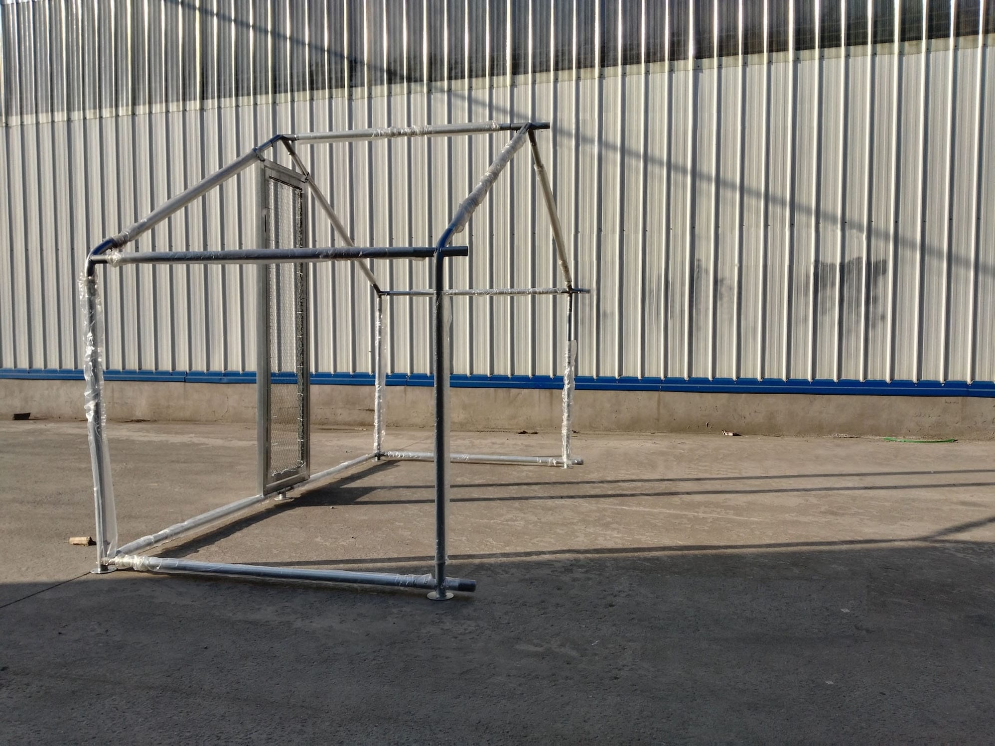 Metal Chicken Runs | Large Walk-in Design — The Chicken House Company