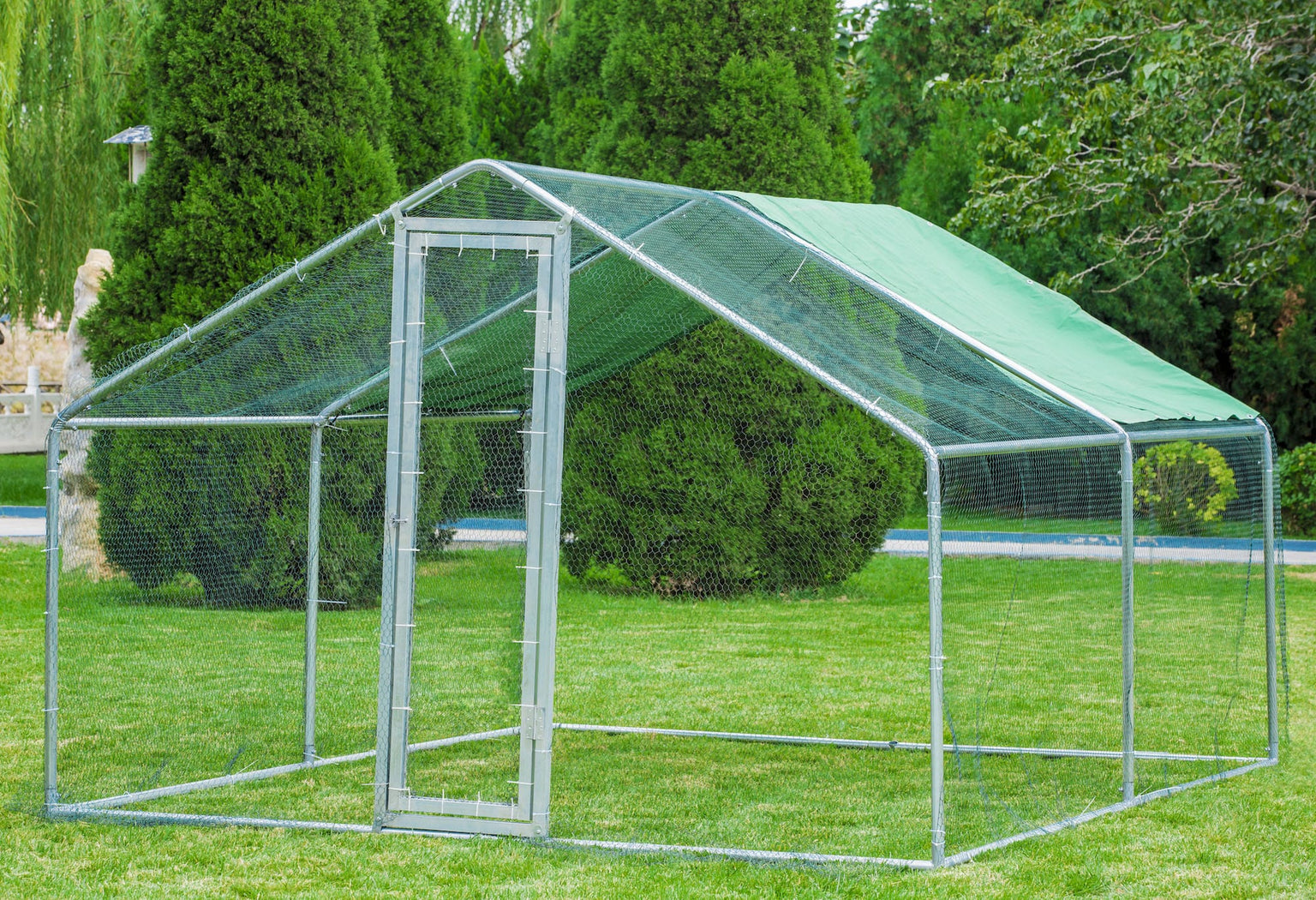 Metal Chicken Runs | Large Walk-in Design — The Chicken House Company