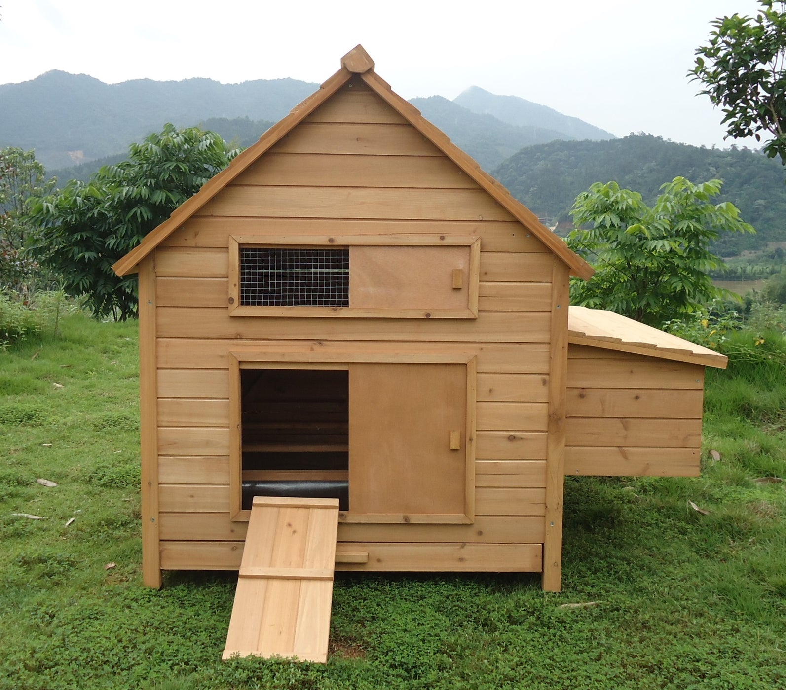 4 to 9 Hen Chicken House - CC007H — The Chicken House Company